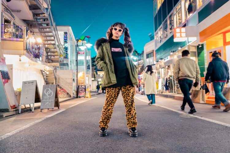 What Is Streetwear? When & Where Did Streetwear Fashion Trends Start ...